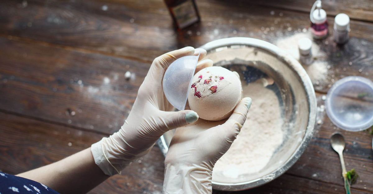 How Bath Bombs Work to Soothe and Hydrate Your Skin, AU – The Scent Lab